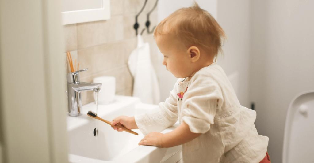 When To Start Brushing Baby Teeth | Peanut