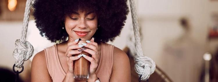 ¿Es normal el flujo amarillo? 6 tipos que necesitas conocer | Peanut